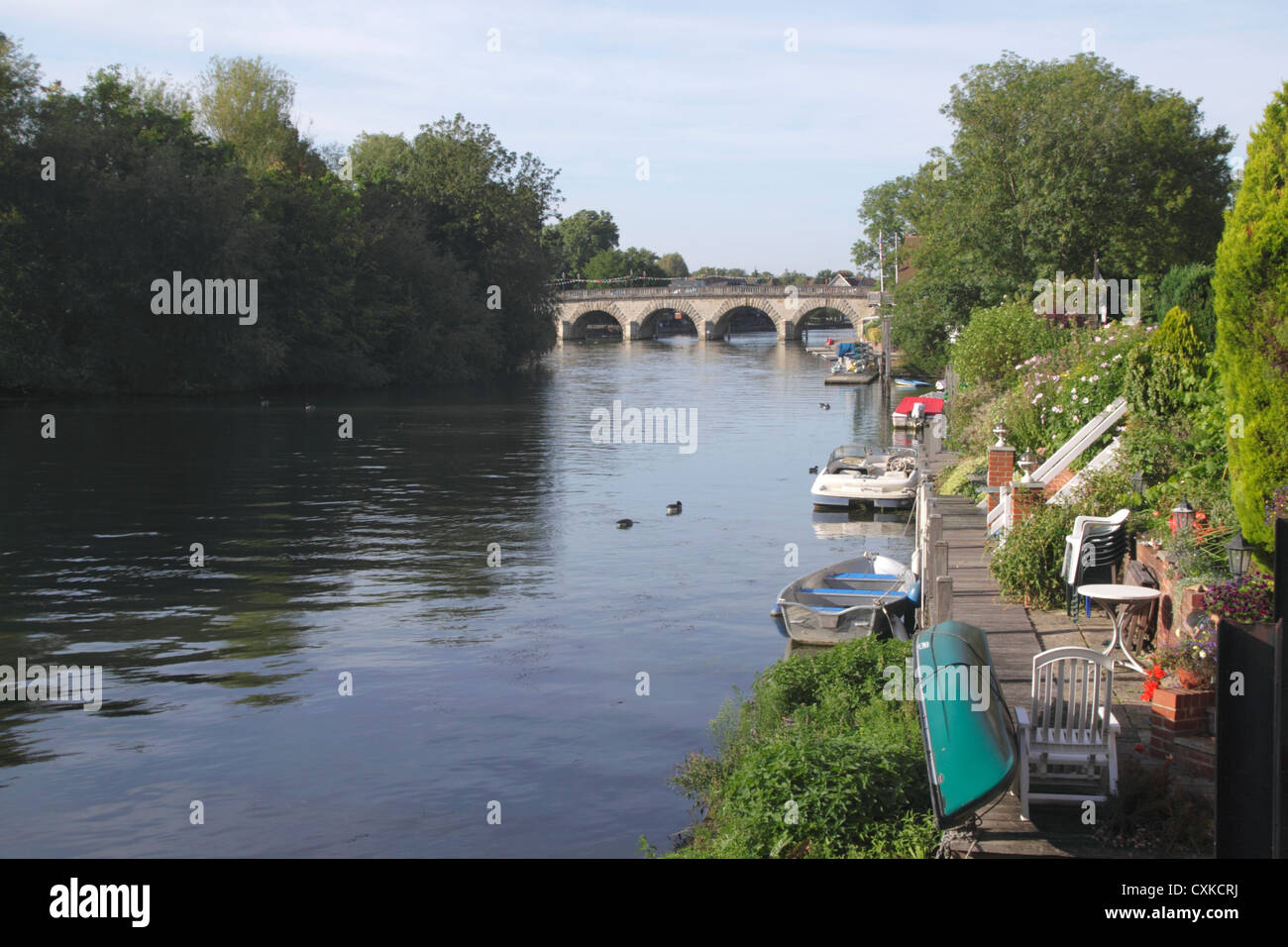 Maidenhead Bridge over River Thames view from River Road Stock Photo ...