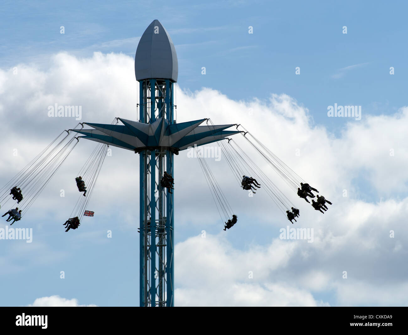 Fairground silhouette hi-res stock photography and images - Alamy