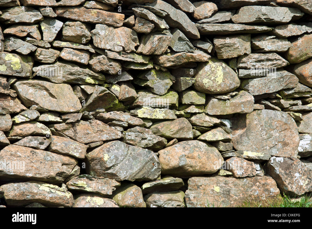 Stone dry walling hi-res stock photography and images - Alamy