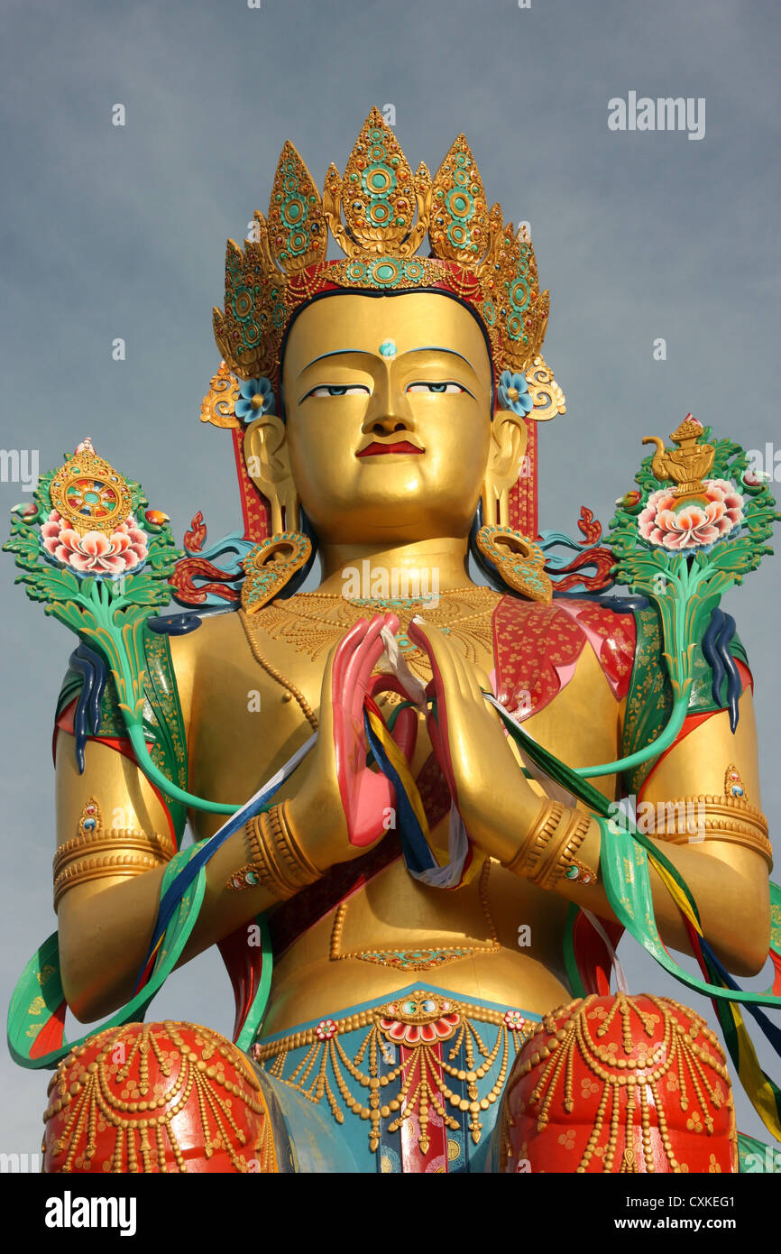 Buddhist statue pakistan hi-res stock photography and images - Alamy