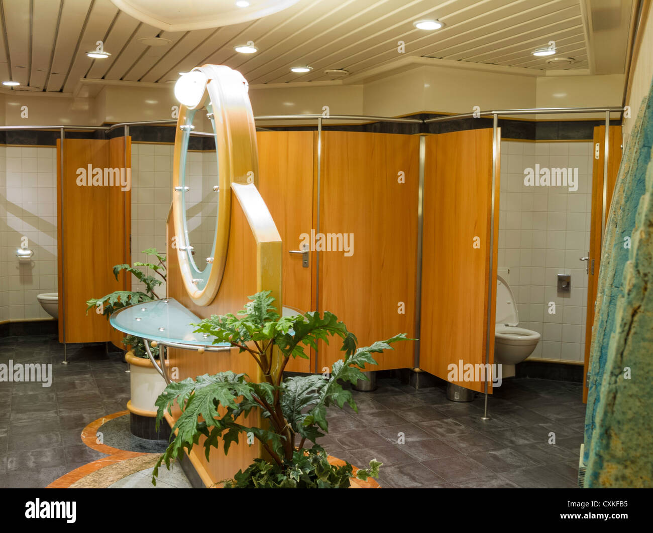 Ladies Restroom, Radiance of the Seas Cruise Ship Stock Photo - Alamy