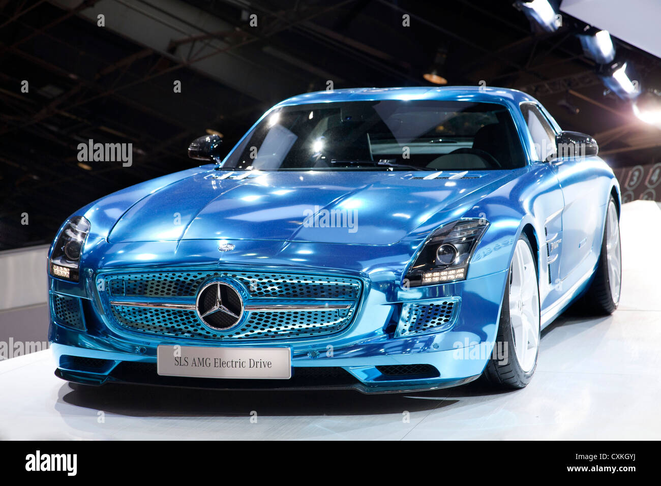 Mercedes-Benz SLS AMG Coupe Electric Drive at the Paris Motor Show 2012 ...