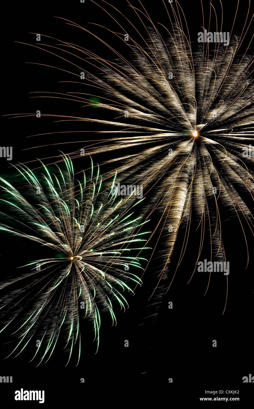 Chinese fireworks display hi-res stock photography and images - Alamy