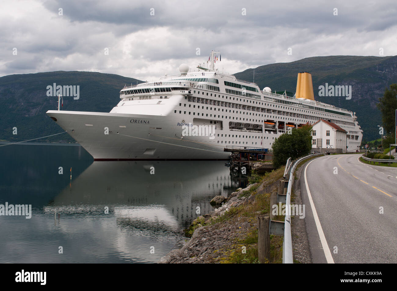 Olden cruise ship port hi-res stock photography and images - Alamy