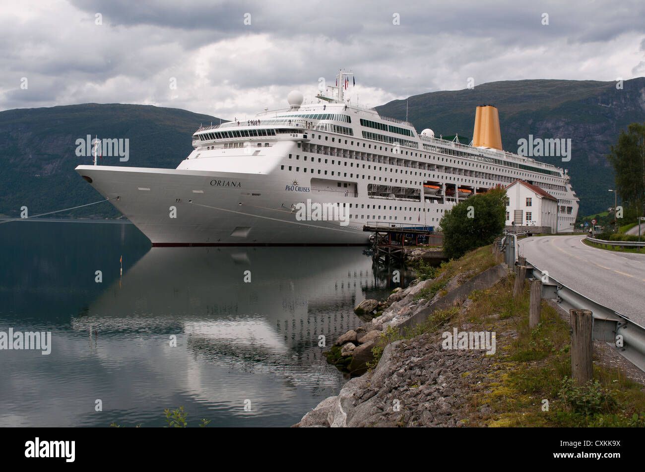 Olden cruise ship port hi-res stock photography and images - Alamy