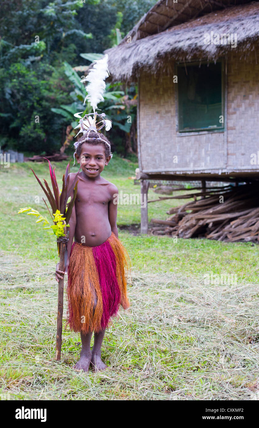 Papua new guinea tribal costume child hi-res stock photography and ...