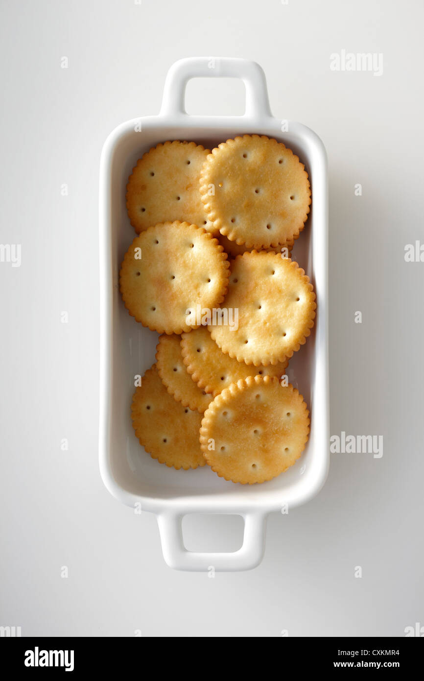 Crackers in Dish Stock Photo - Alamy