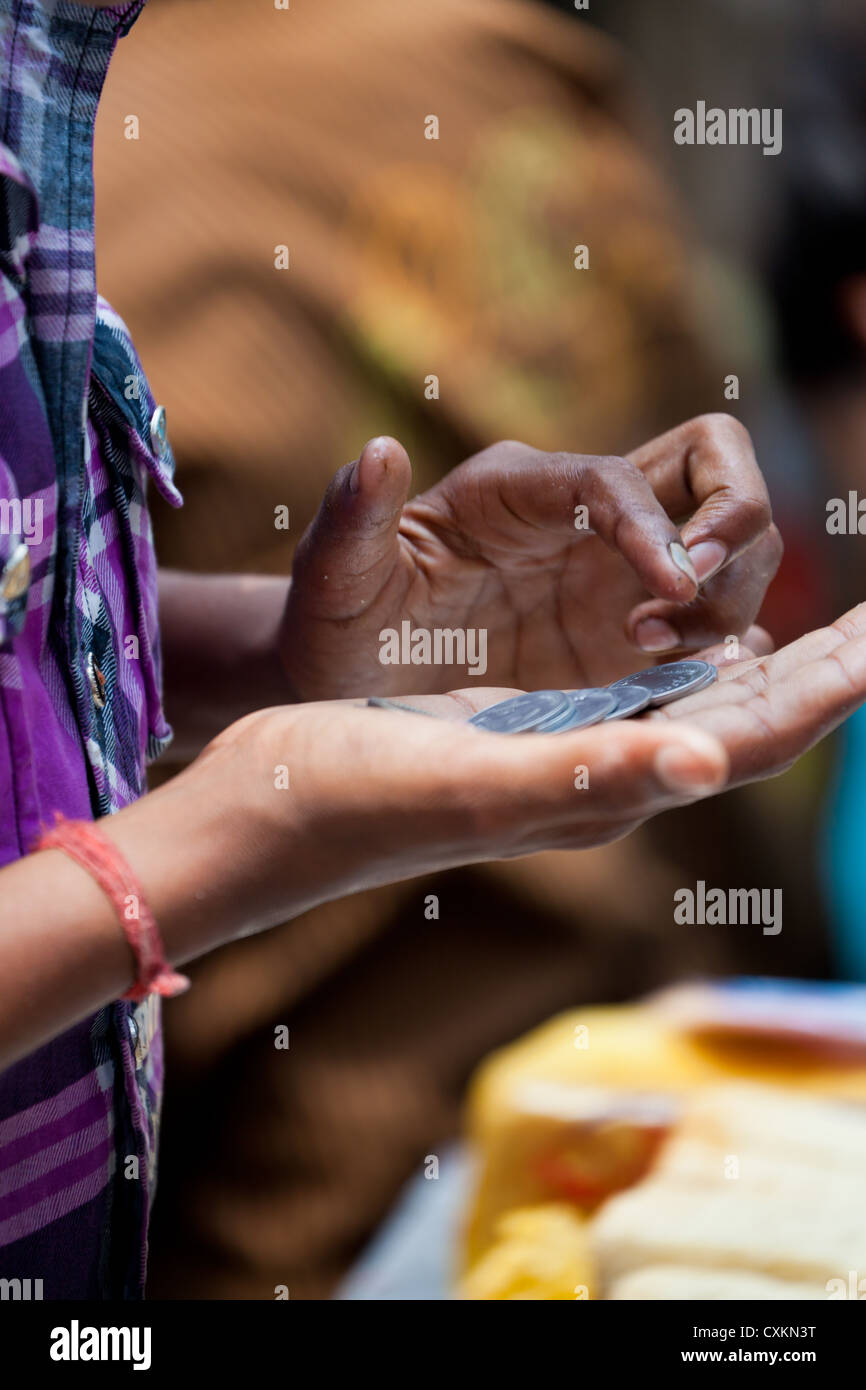 Counting money india hi-res stock photography and images - Alamy