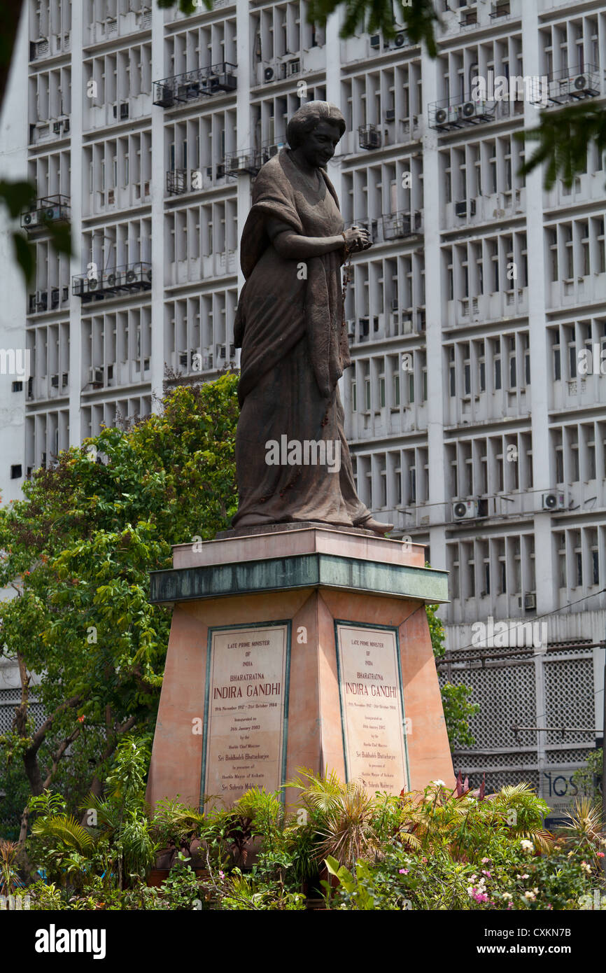 Indira gandhi statue in hi-res stock photography and images - Alamy