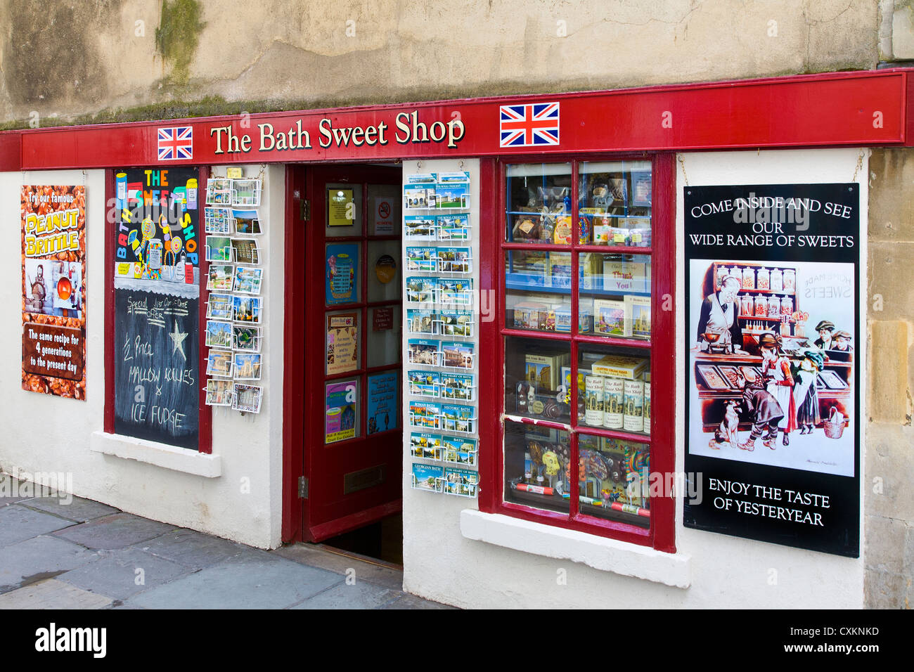 The Bath Sweet Shop in North Parade Passage, Bath, UK Stock Photo - Alamy