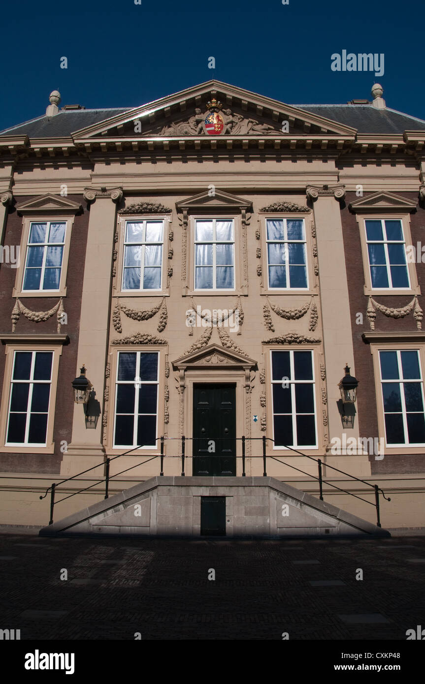 Mauritshuis Gallery The Hague High Resolution Stock Photography and ...