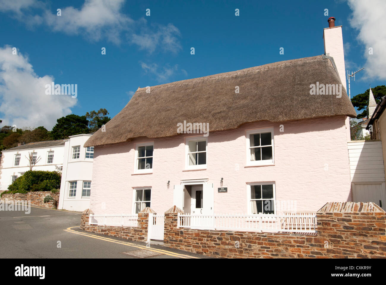 Pink thatched cottage in St Mawes Cornwall UK Stock Photo - Alamy