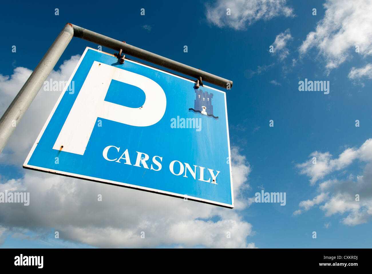Car park sign hi-res stock photography and images - Alamy