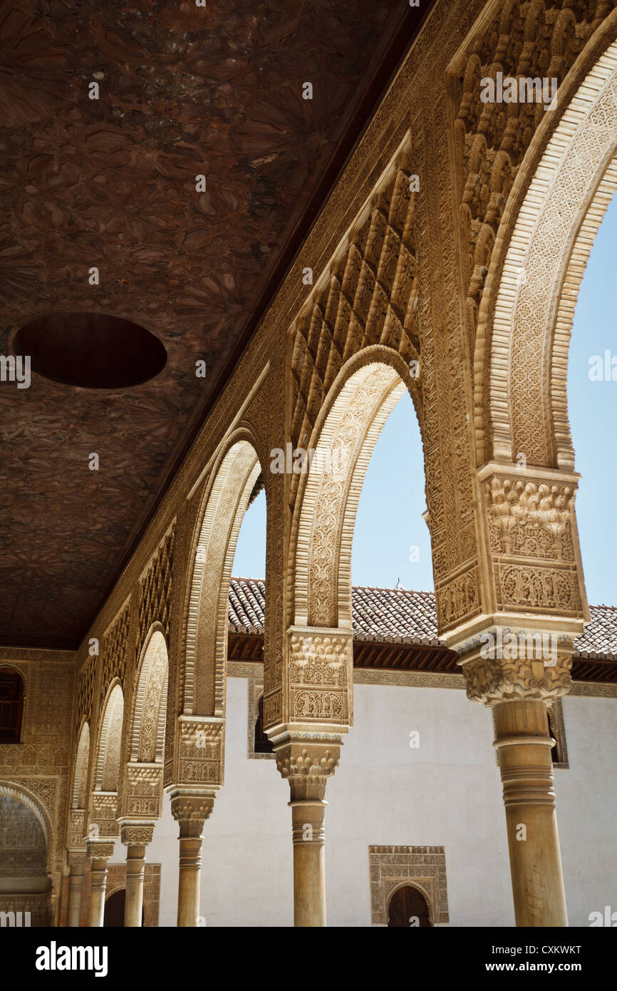 Moorish arches hi-res stock photography and images - Alamy