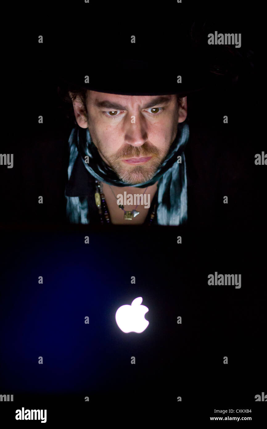 Simon theory hi-res stock photography and images - Alamy