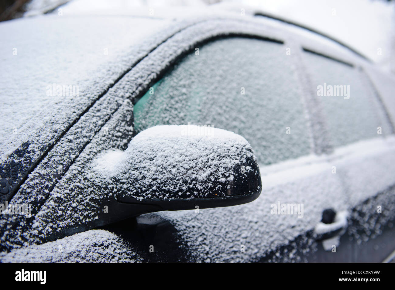 Car ice hi-res stock photography and images - Alamy