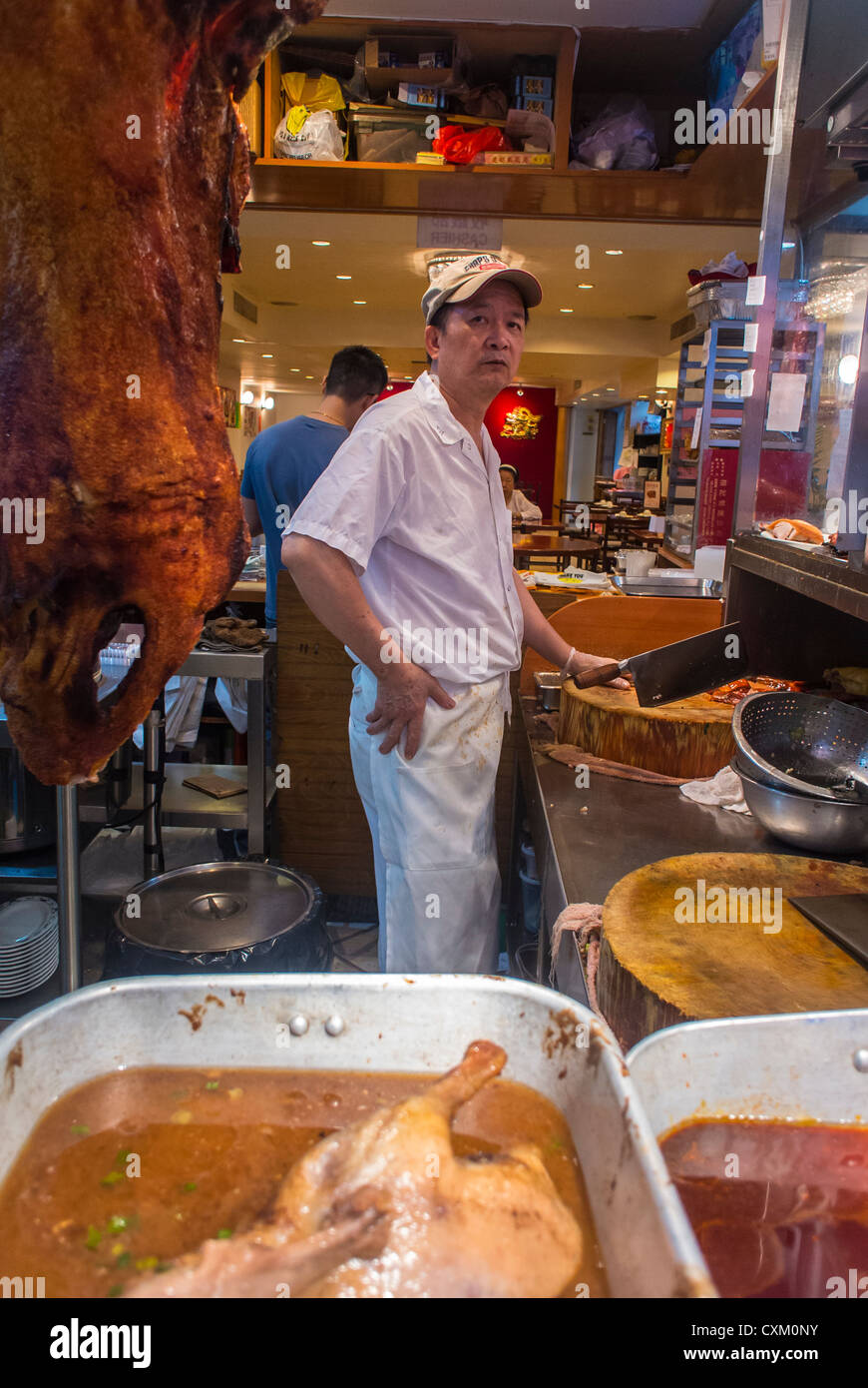 Busy kitchen counter hi-res stock photography and images - Alamy