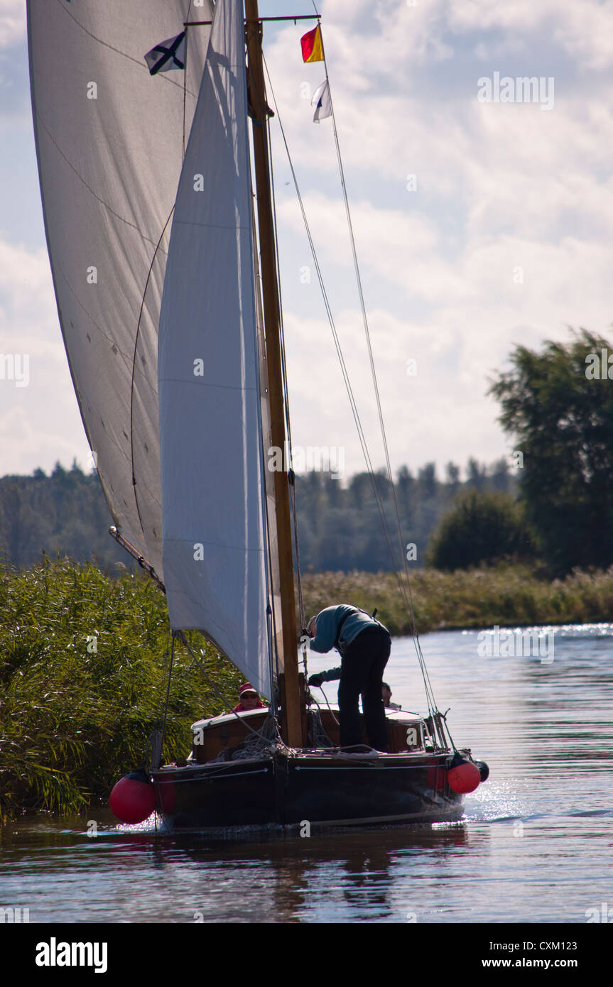 Traditional sailing boat yacht on Waveney River Stock Photo - Alamy