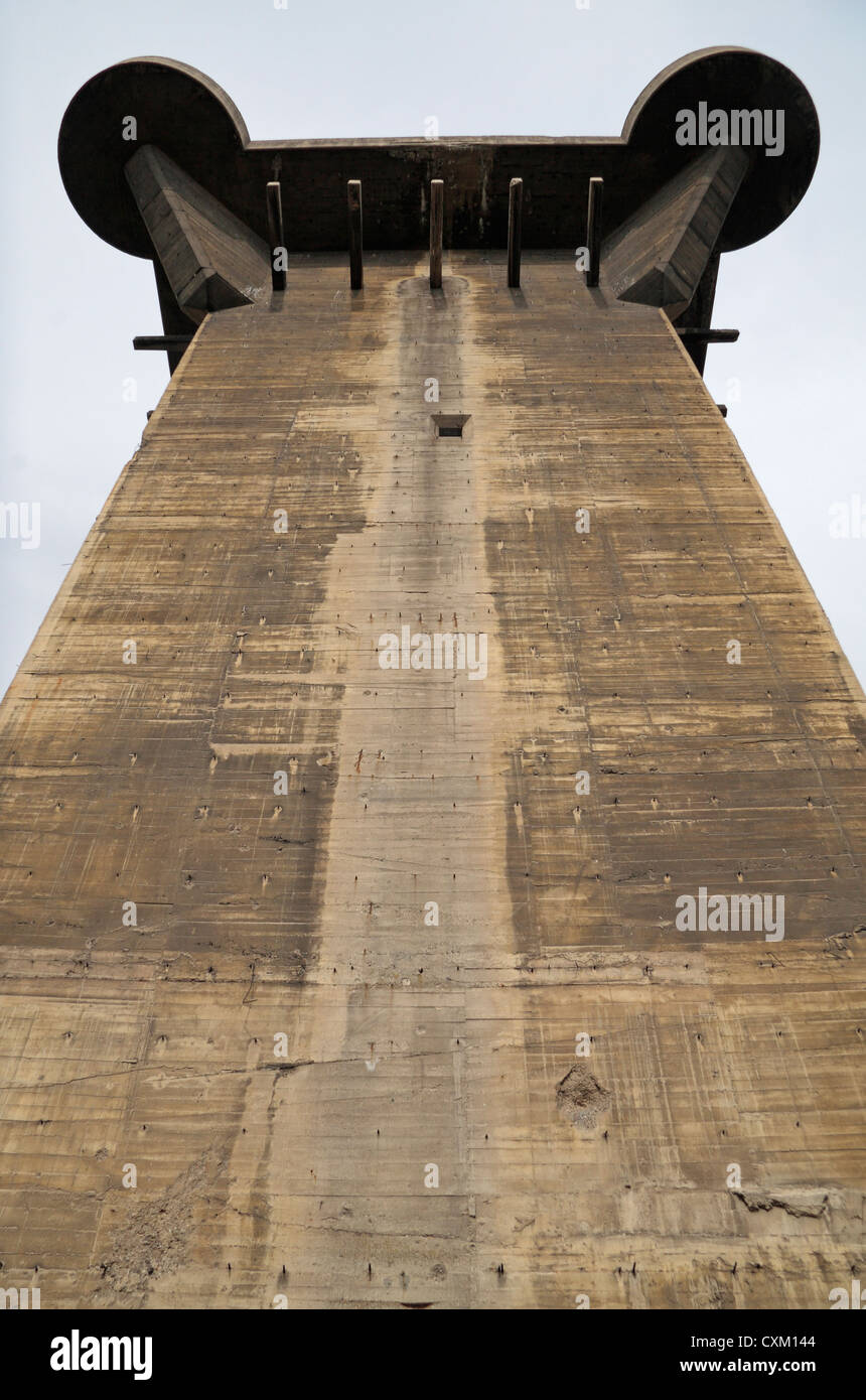 The massive L-Tower German World War Two anti-aircraft flak tower ...
