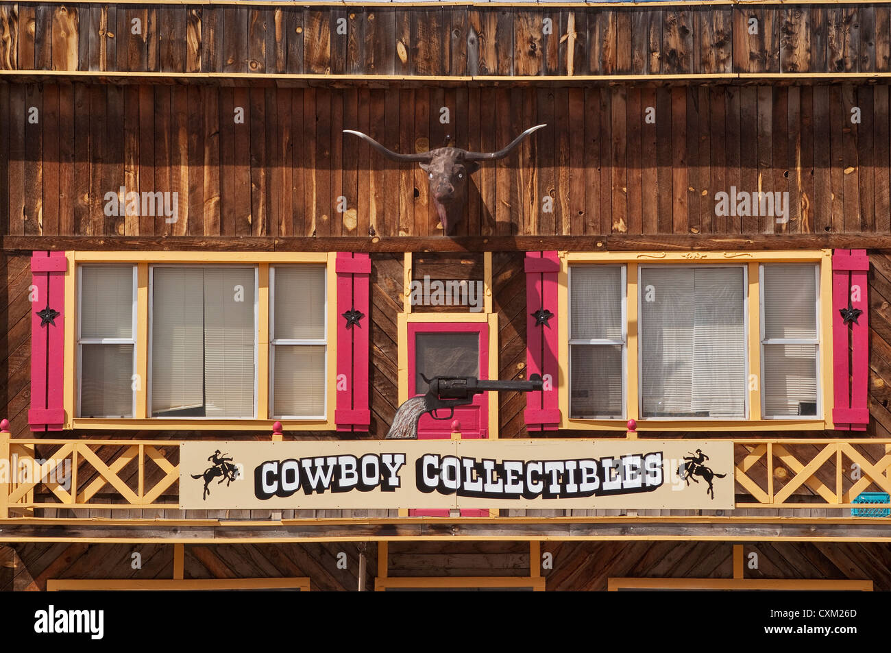 Souvenir shops on main hi-res stock photography and images - Alamy