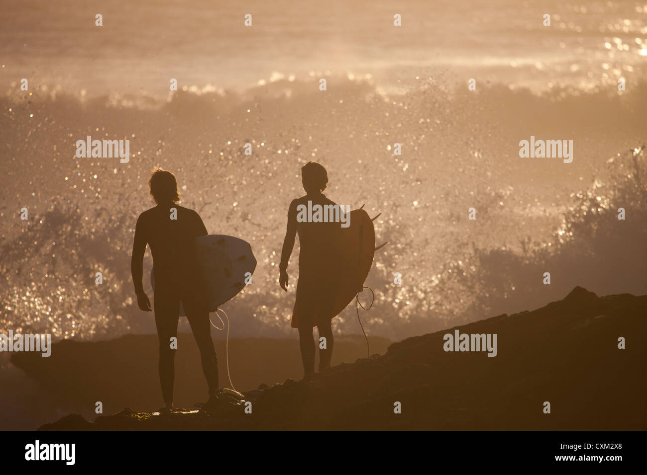 Photographing the surfers hi-res stock photography and images - Alamy