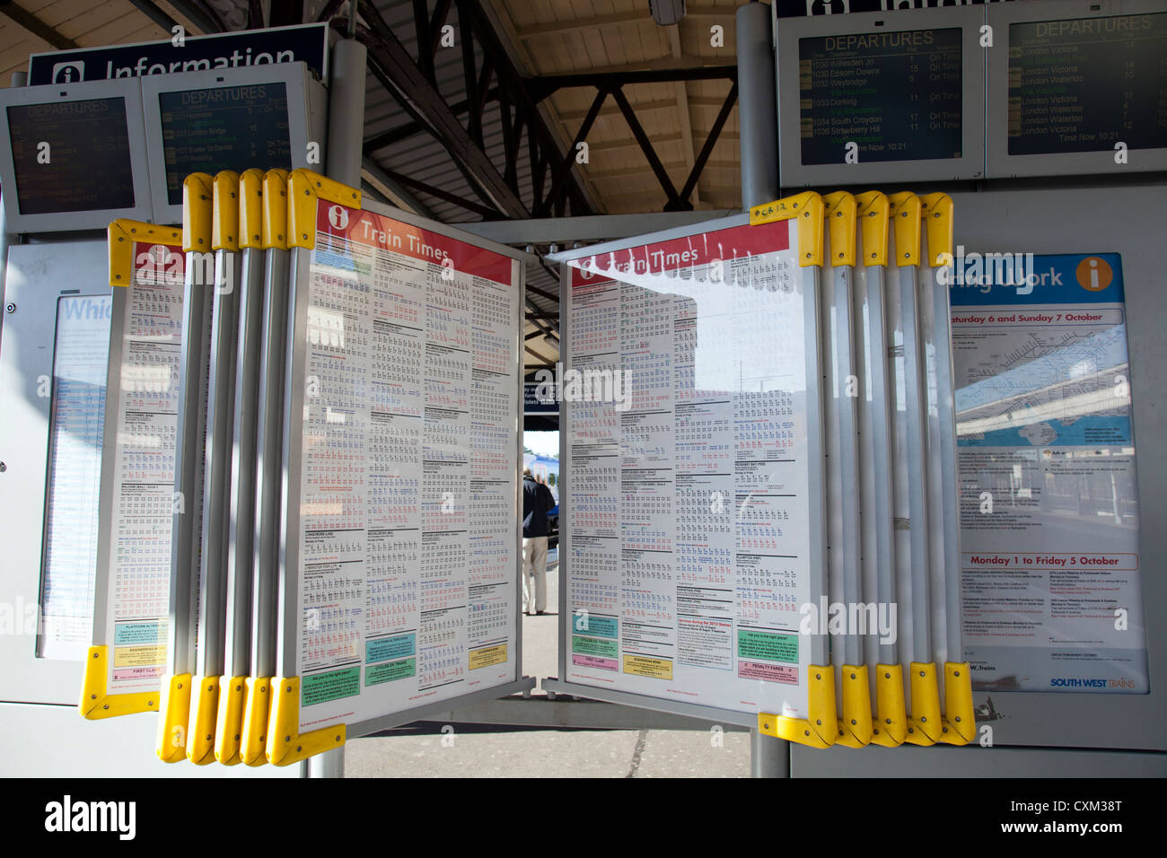 Trains Times boards on Clapham Junction terminus Stock Photo - Alamy
