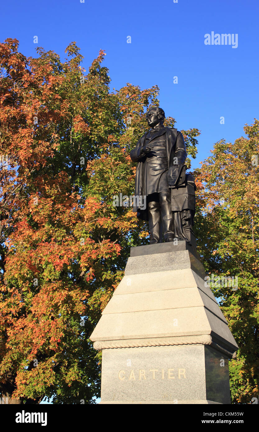 George etienne cartier monument hi-res stock photography and images - Alamy