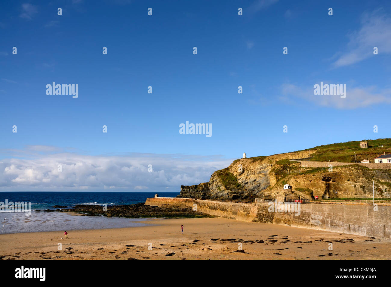 Portreath beach hi-res stock photography and images - Alamy