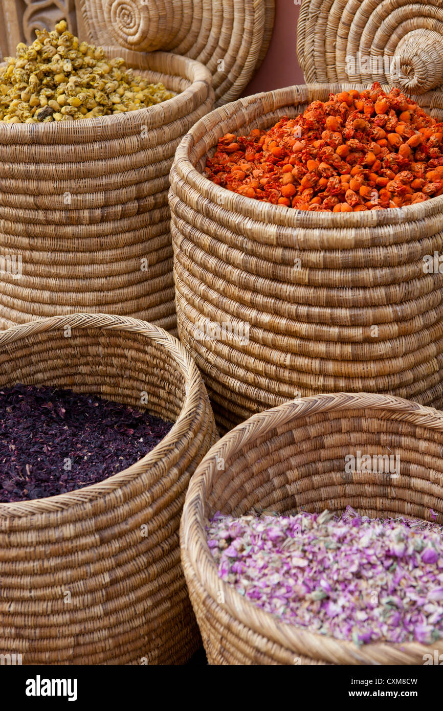 Dried Flowers Petals rose buds baskets market shopping decorative scent ...