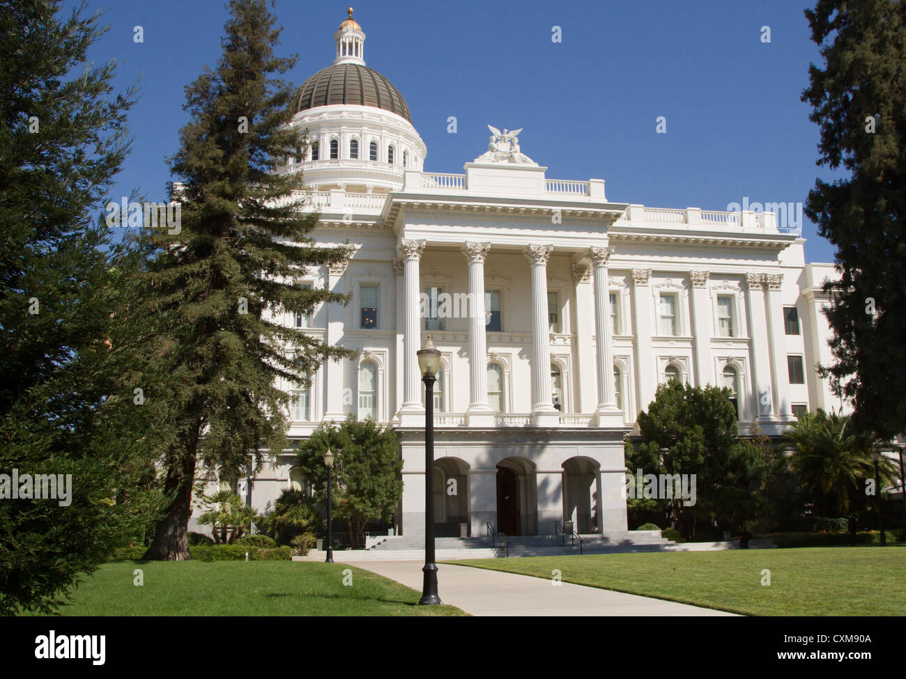 Various views of the California State Capitol Building on a beautiful ...