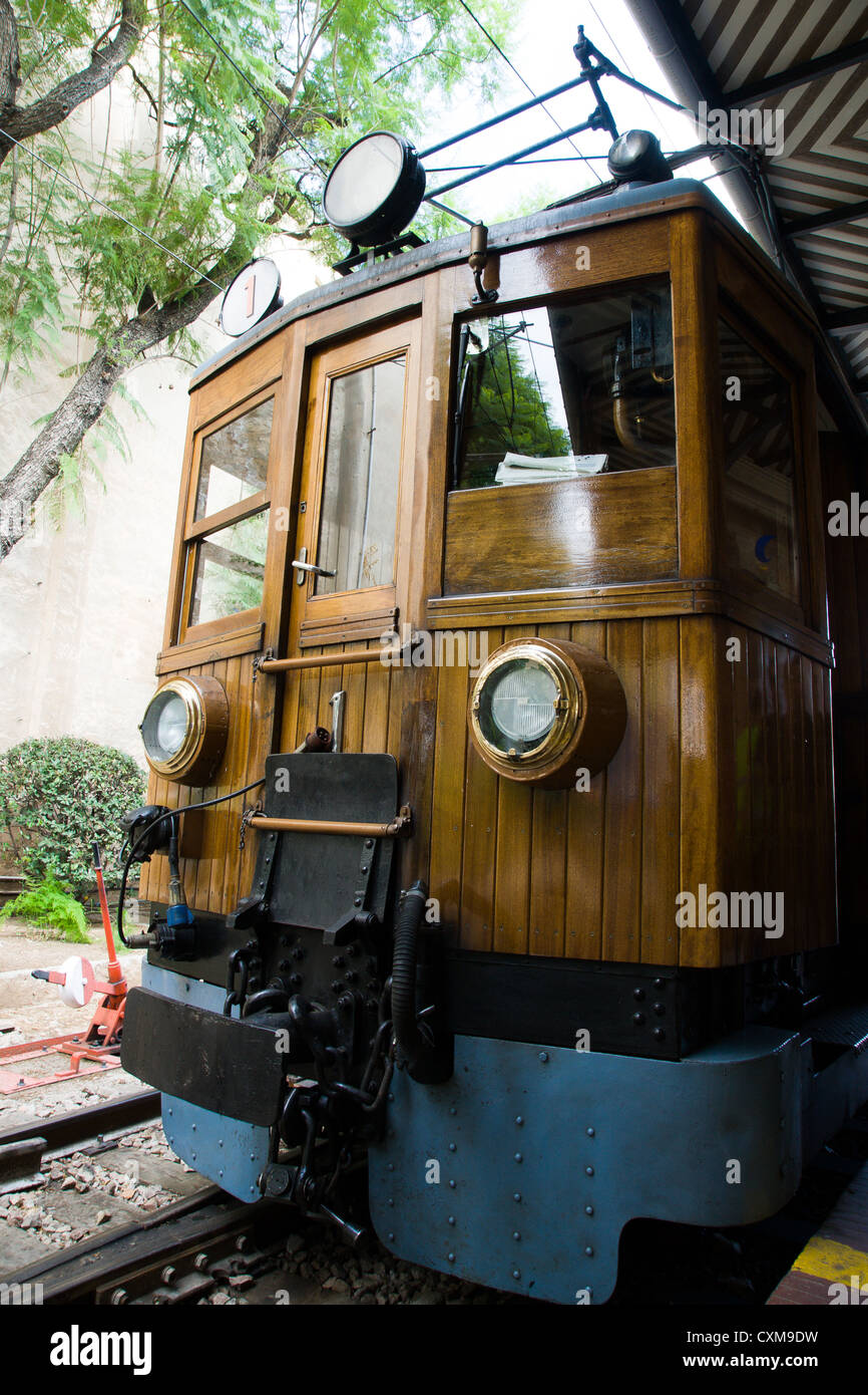 The tramline from Sollér to Port de Sollér is part of The Orange train ...