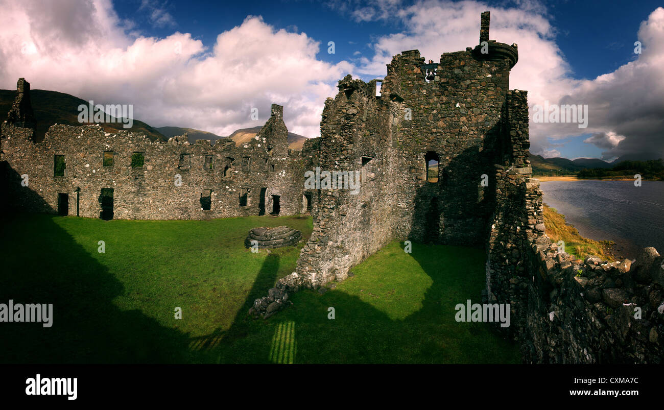 Kilchurn castle hi-res stock photography and images - Alamy