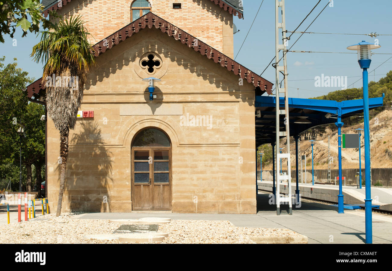 Railway style hi-res stock photography and images - Alamy