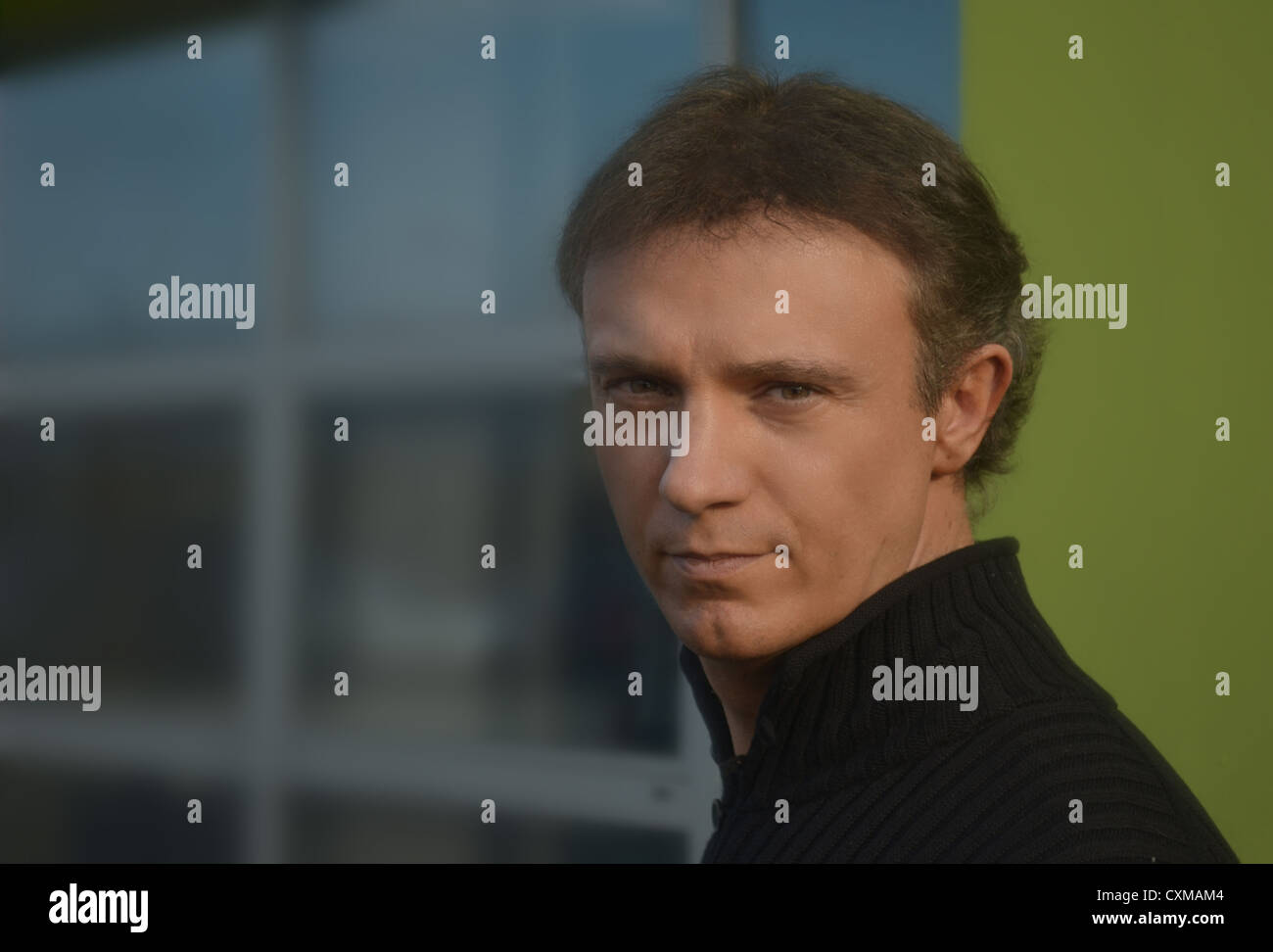 Man outside building hi-res stock photography and images - Alamy