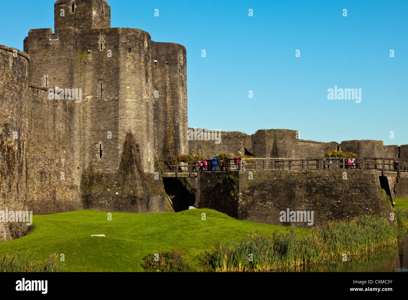 Children on school trip at main entrance to Caerphilly Castle, largest ...