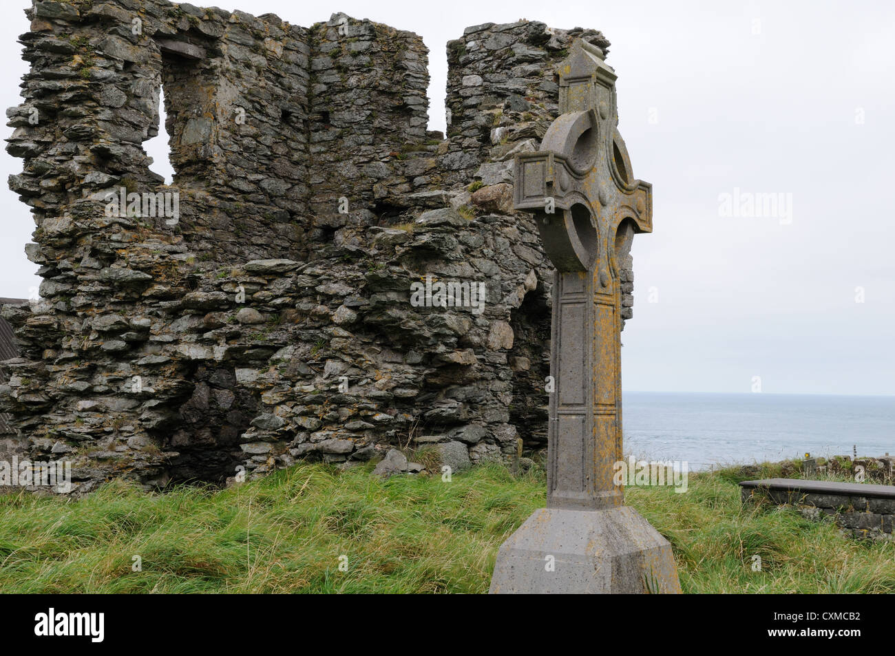 Abbey ruins bardsey hi-res stock photography and images - Alamy
