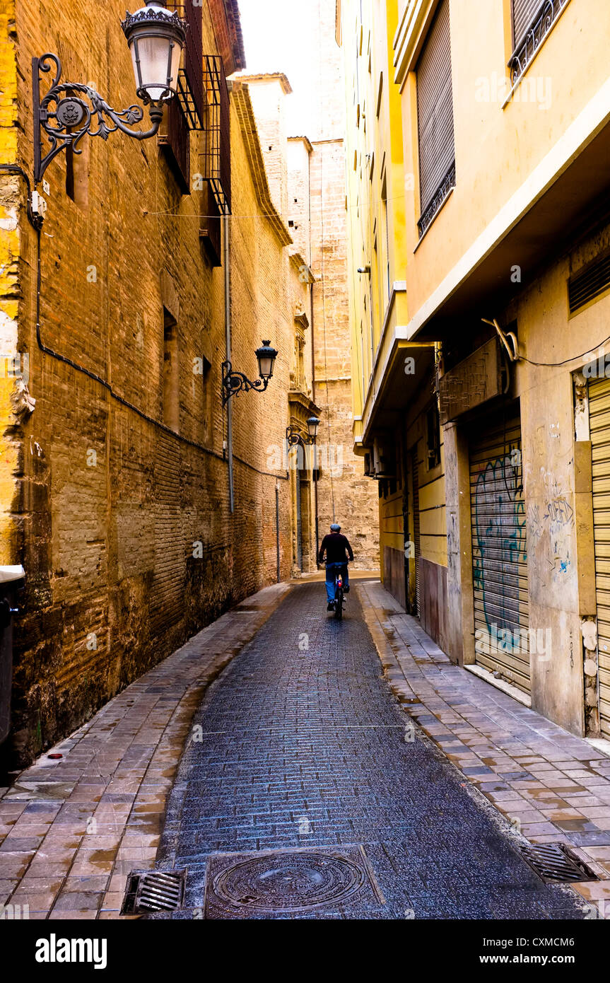 The narrow streets in the old part of Valencia, Spain Stock Photo - Alamy