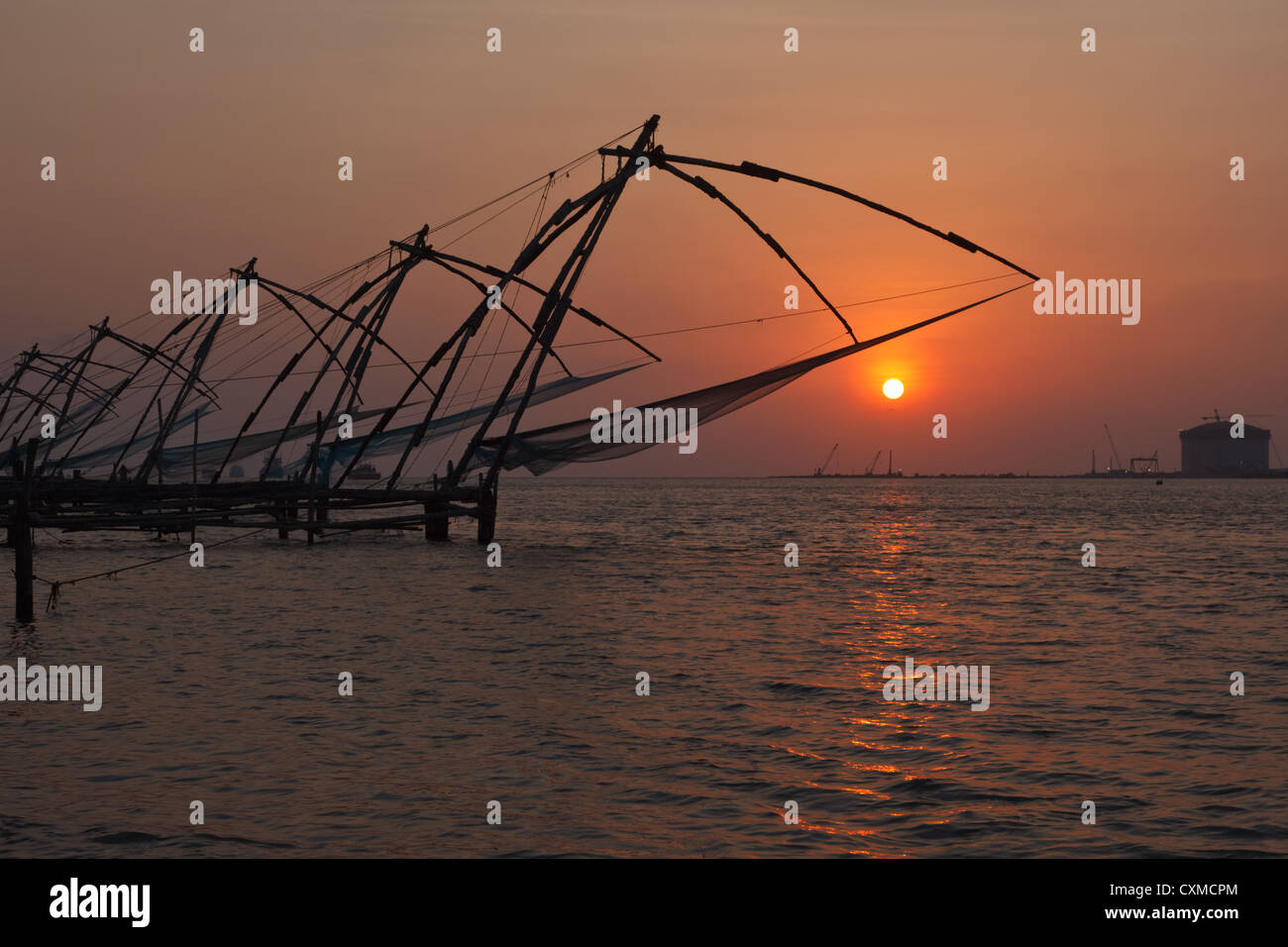 Cochin chinese fishing nets on sunset. Fort Cochin, Kochi, Kerala ...