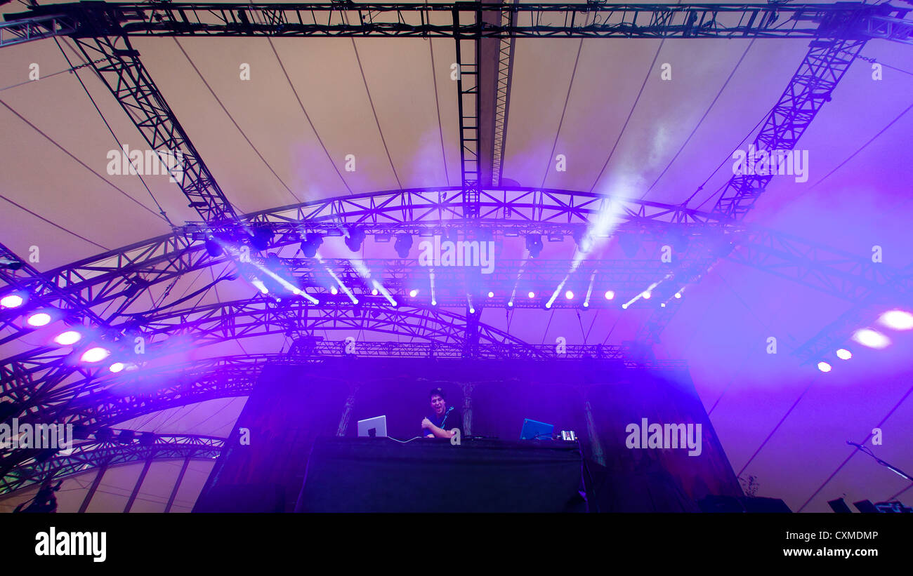 Pretty Lights on stage at the Eden Sessions at The Eden Project ...
