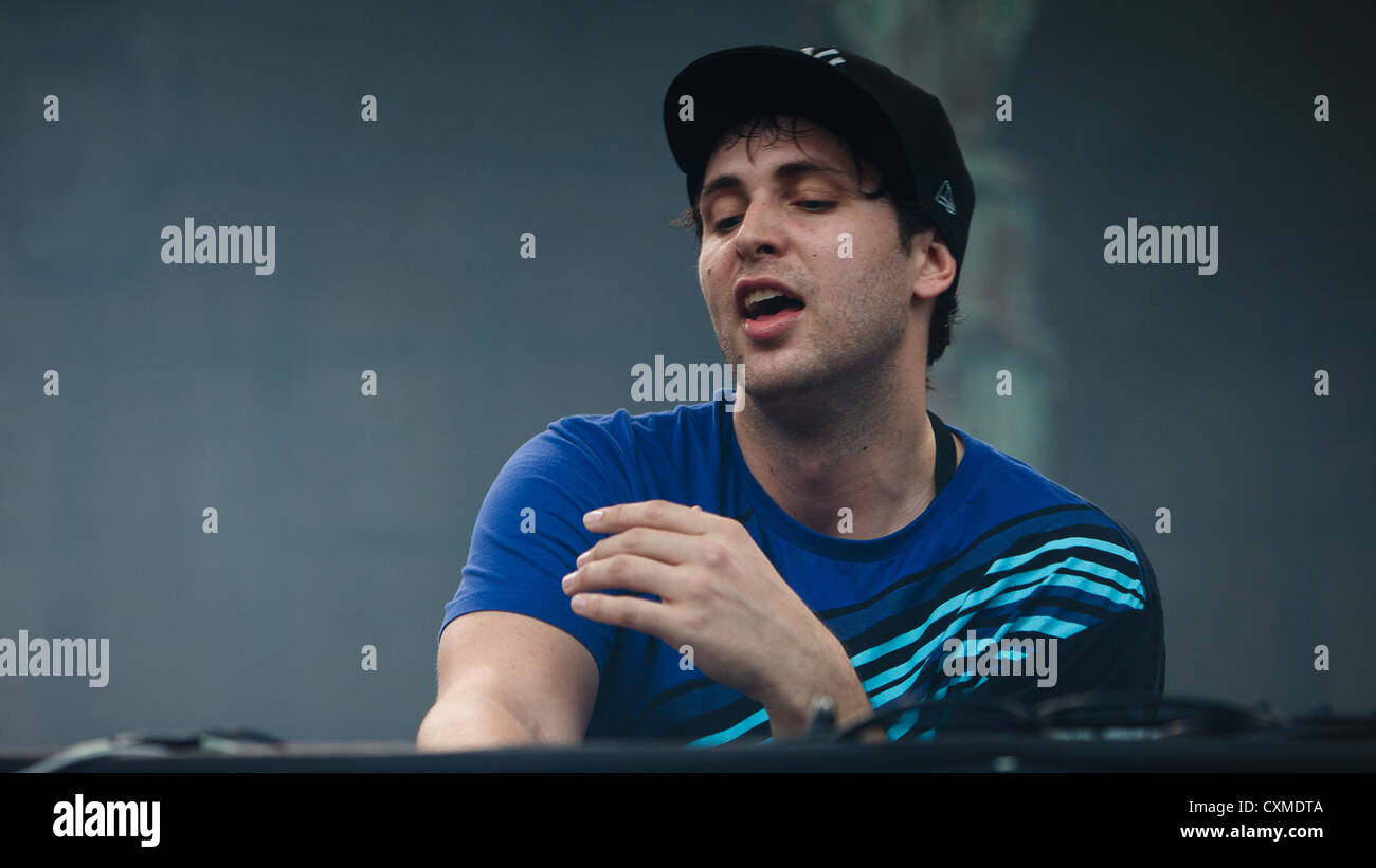 Pretty Lights on stage at the Eden Sessions at The Eden Project ...