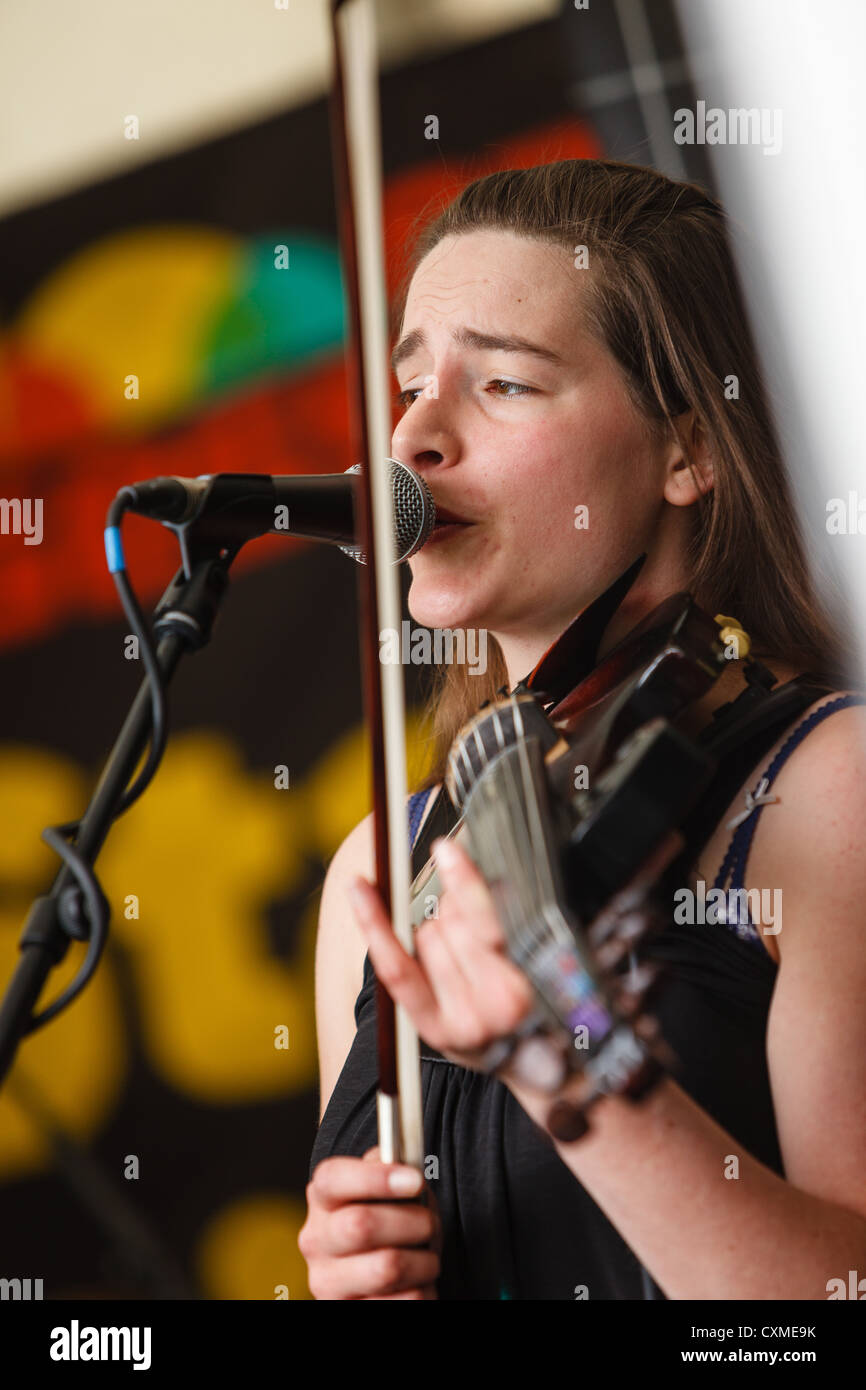 Dan Steer and band on Stage Right at the Eden Sessions at The Eden ...