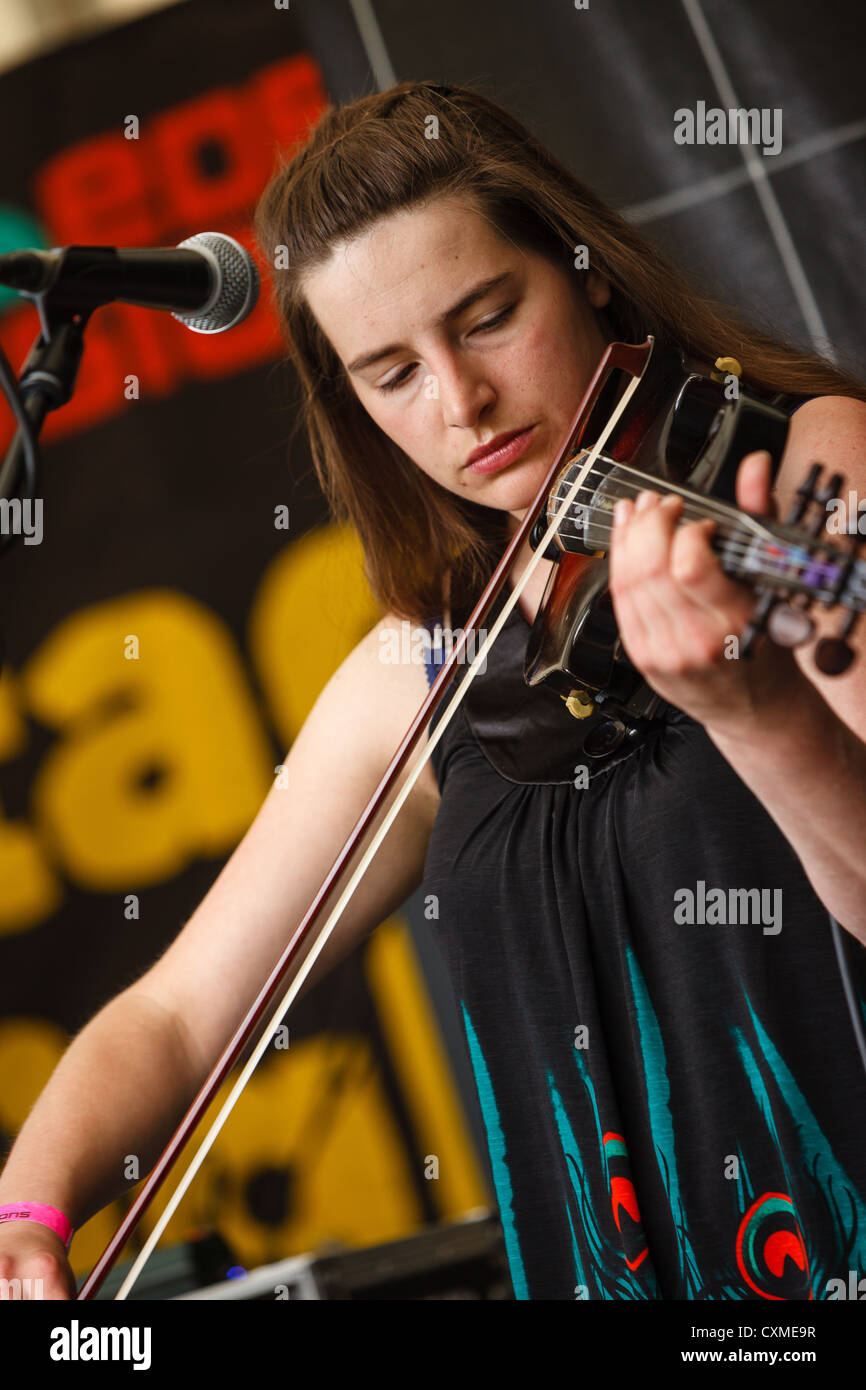 Dan Steer and band on Stage Right at the Eden Sessions at The Eden ...