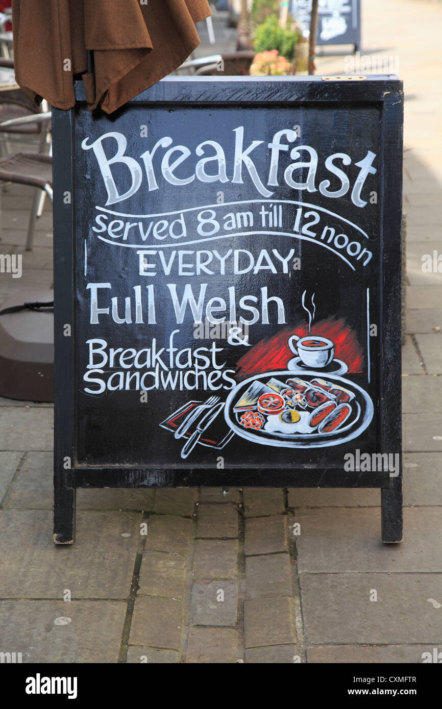 Welsh villages hi-res stock photography and images - Alamy