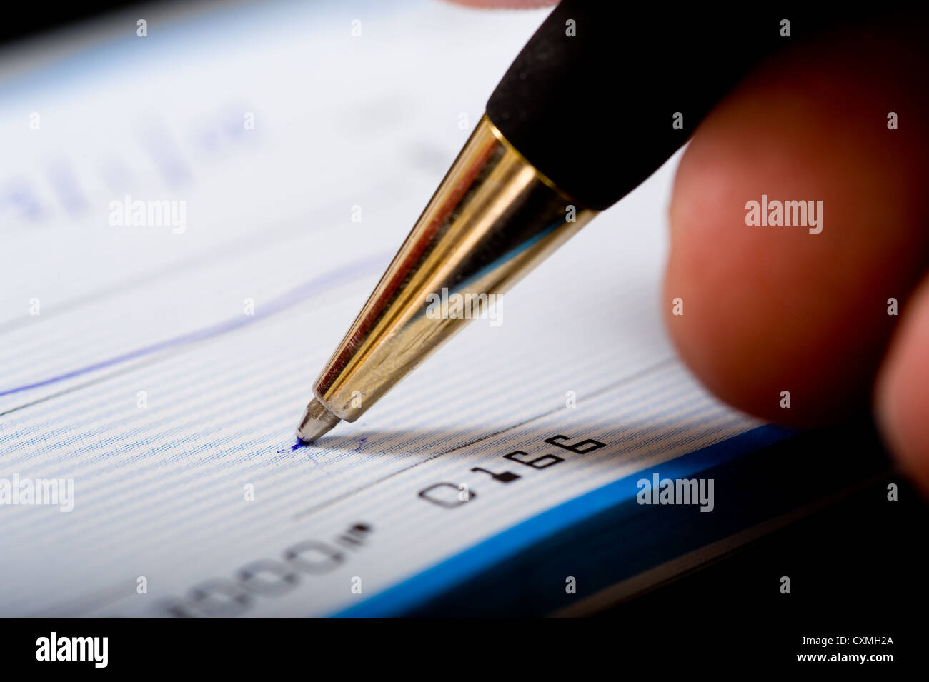 Check signature hi-res stock photography and images - Alamy