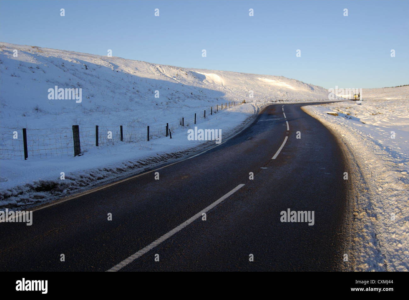 Crow road scotland hi-res stock photography and images - Alamy