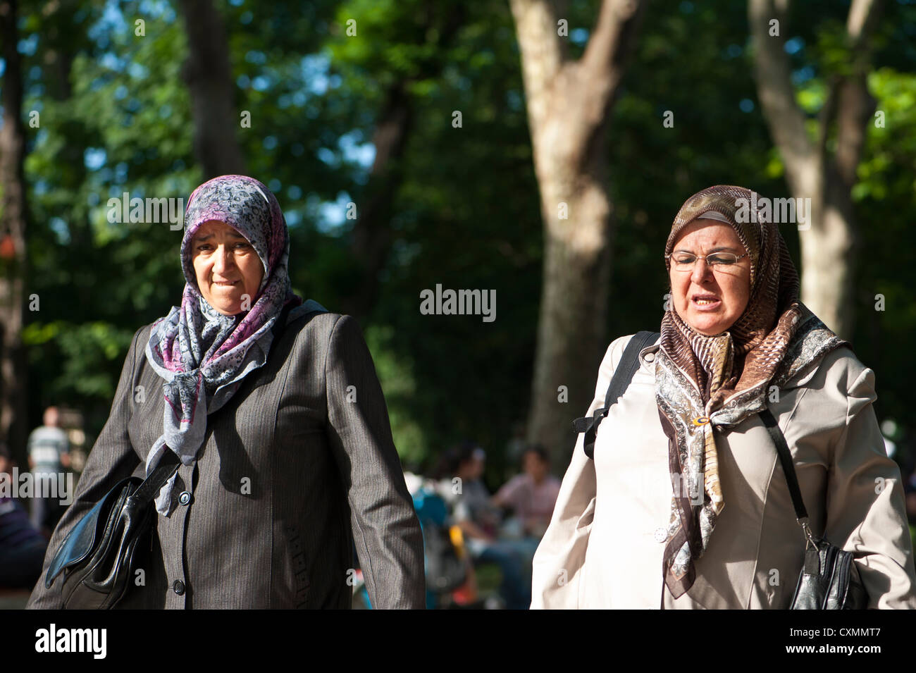 Turkish veils hi-res stock photography and images - Alamy