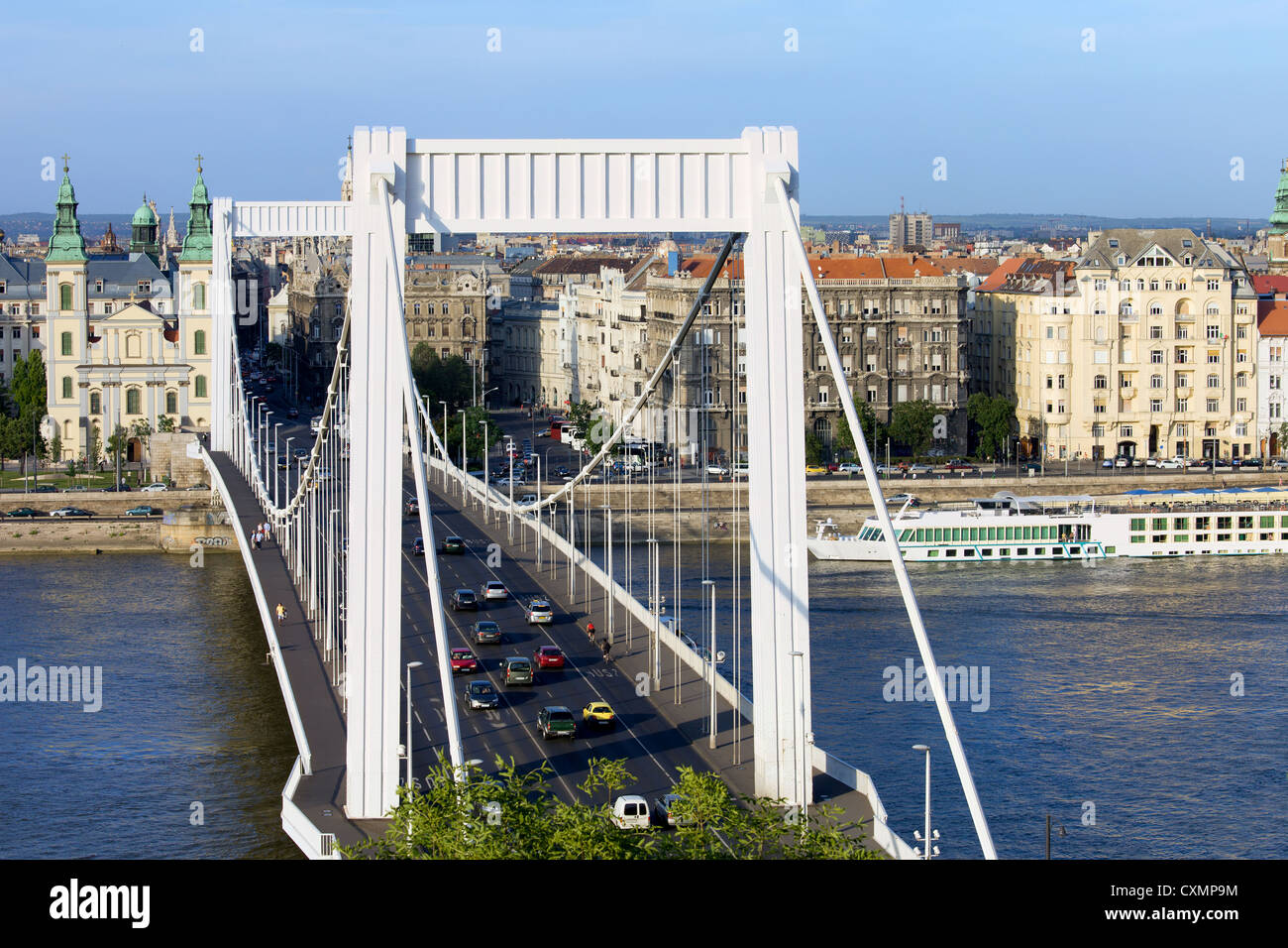 Elizabeth bridge hi-res stock photography and images - Alamy