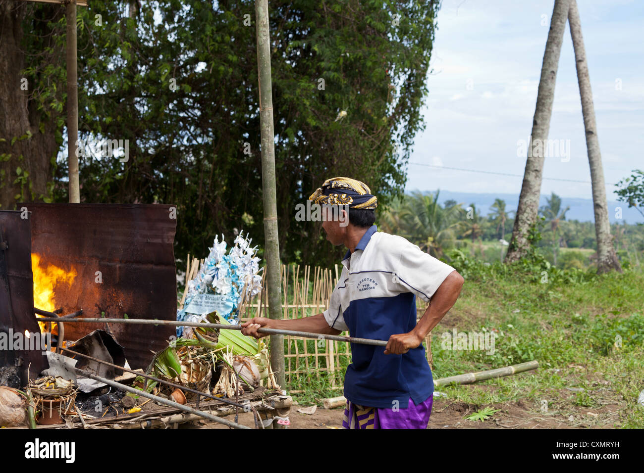 Traditional fire crematorium hi-res stock photography and images - Alamy