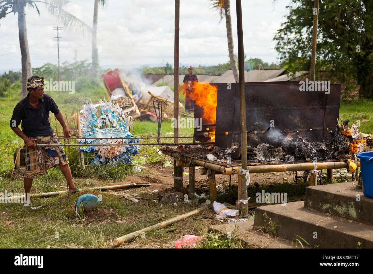 Traditional Fire Cremation of a Dead on Bali Stock Photo - Alamy