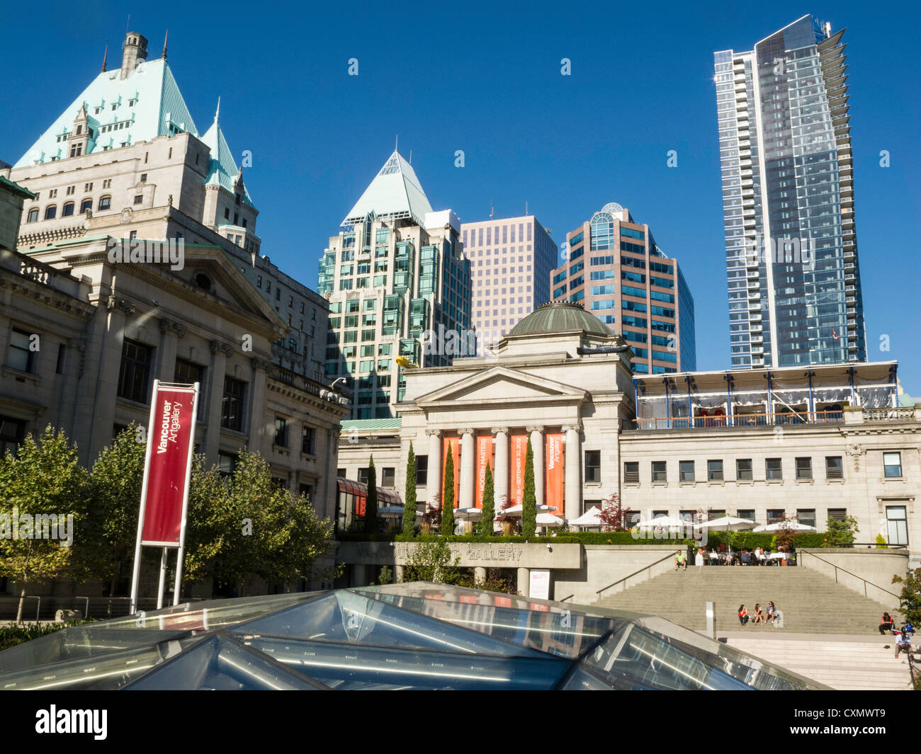 Robson Square and Vancouver Art Gallery, Vancouver, BC,Canada Stock ...